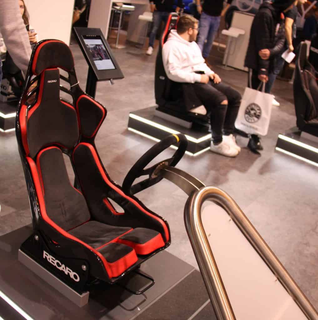 Der Recaro – Sitz „Podium“ kann Rennstrecke und auch Straße